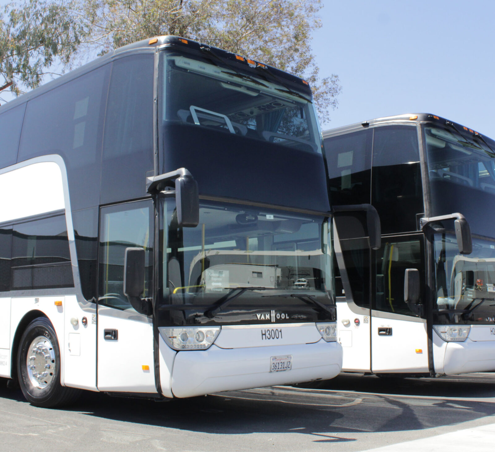 Corporate Shuttles | Hallcon