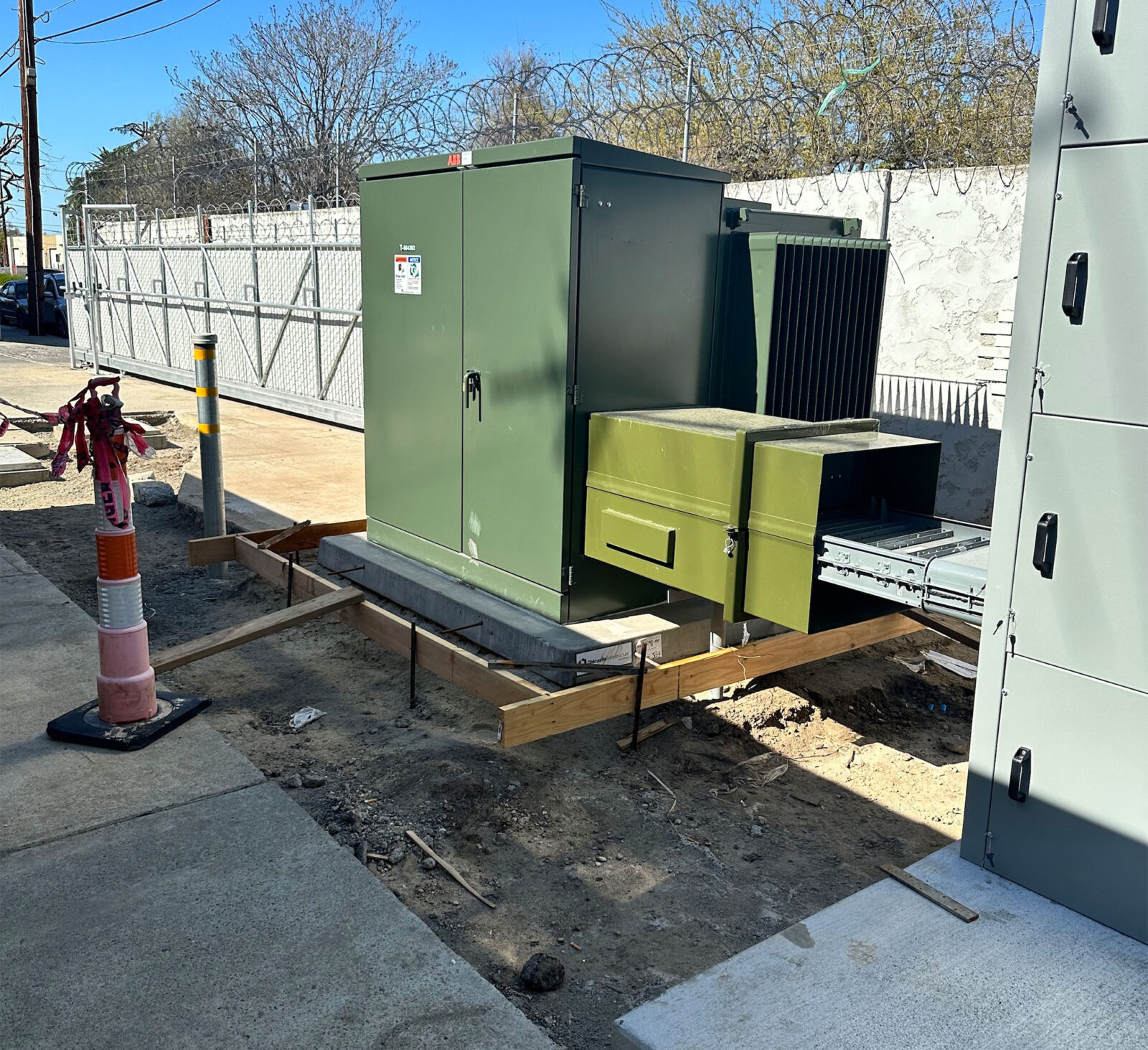 EV Shuttle Solutions | Hallcon | Your Electric Future